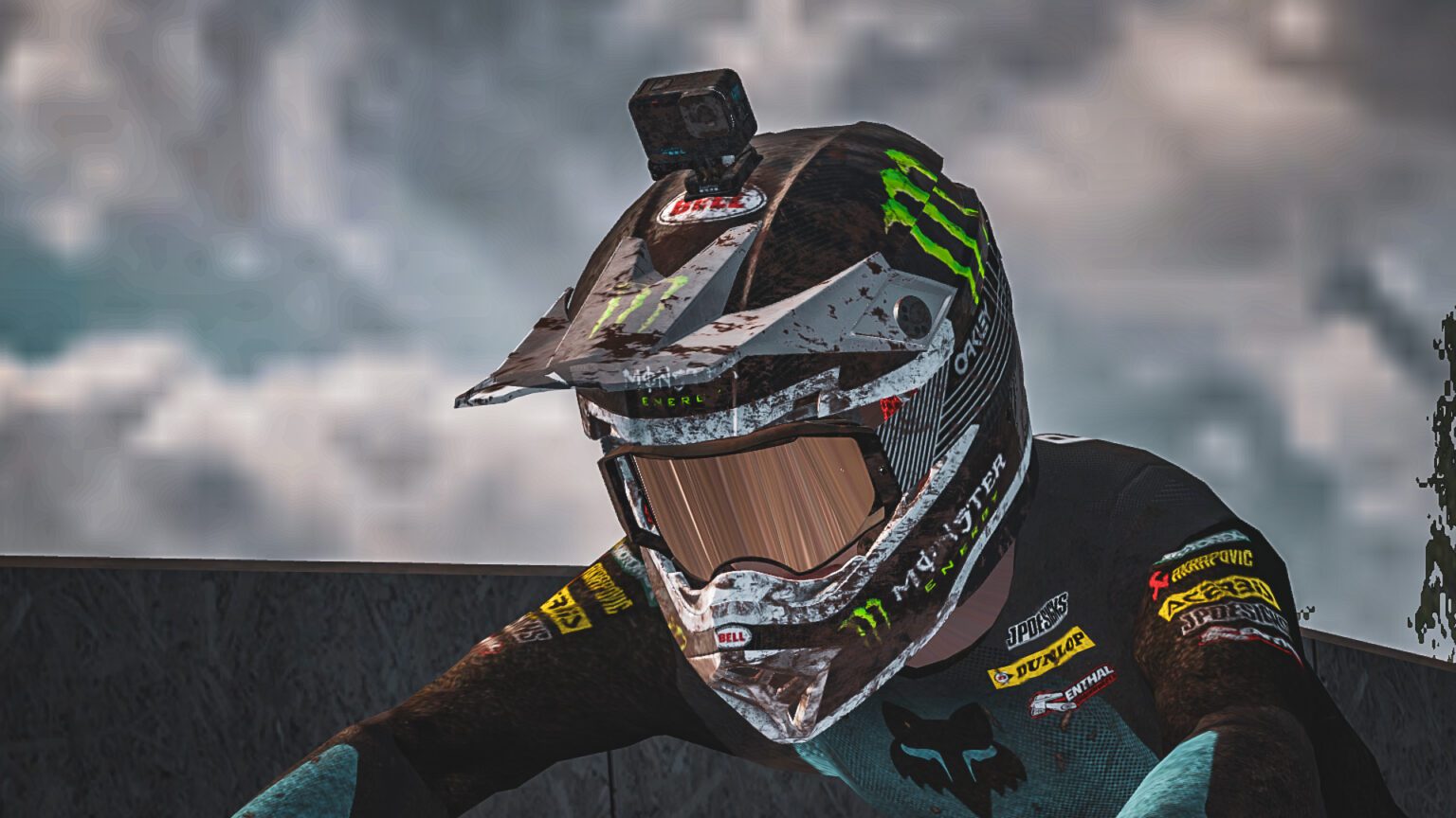 B helmet - MX Bikes Shop